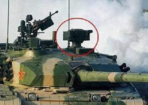 中国赴俄军演99坦克配附加装甲 防御能力超600毫米|中国|坦克|俄军_新浪军事_新浪网