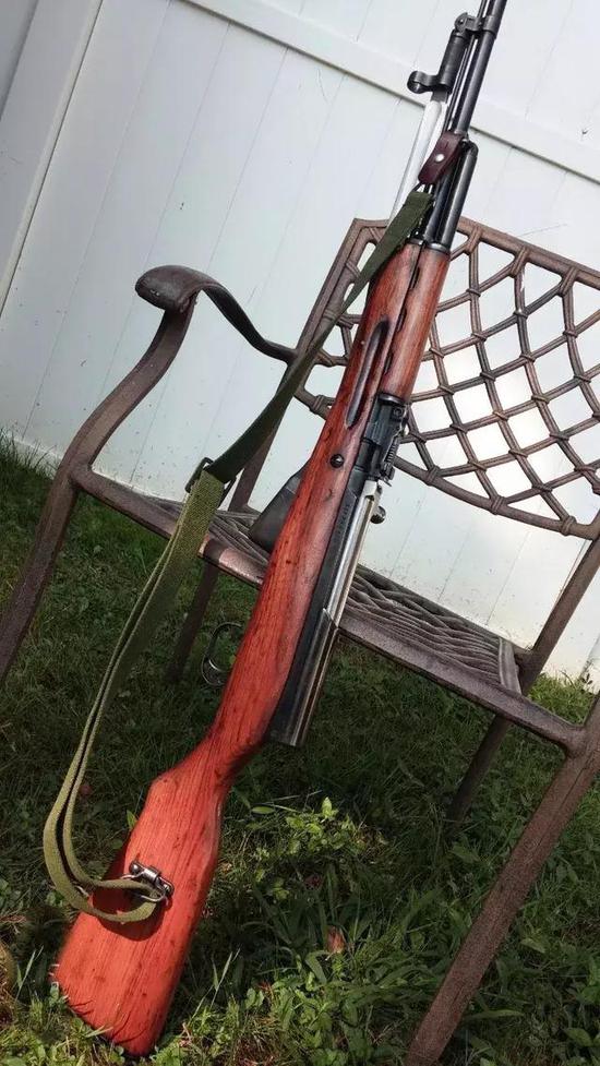 造98K的木头要2万/立方米 AK47和中国56冲用啥木头？_手机新浪网