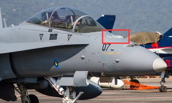 FTC2000G战机再升级 "最强米格21"加装敌我识别天线_手机新浪网