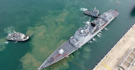 16艘052D驱逐舰有何改进：换1130近防炮拉长飞行甲板_手机新浪网