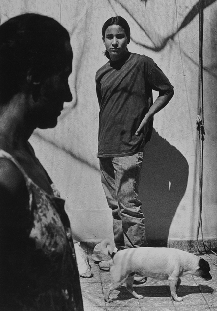 【影像逆旅】缺席与存在，幻影与现实|影像逆旅|摄影家杂志|阮义忠_新浪网