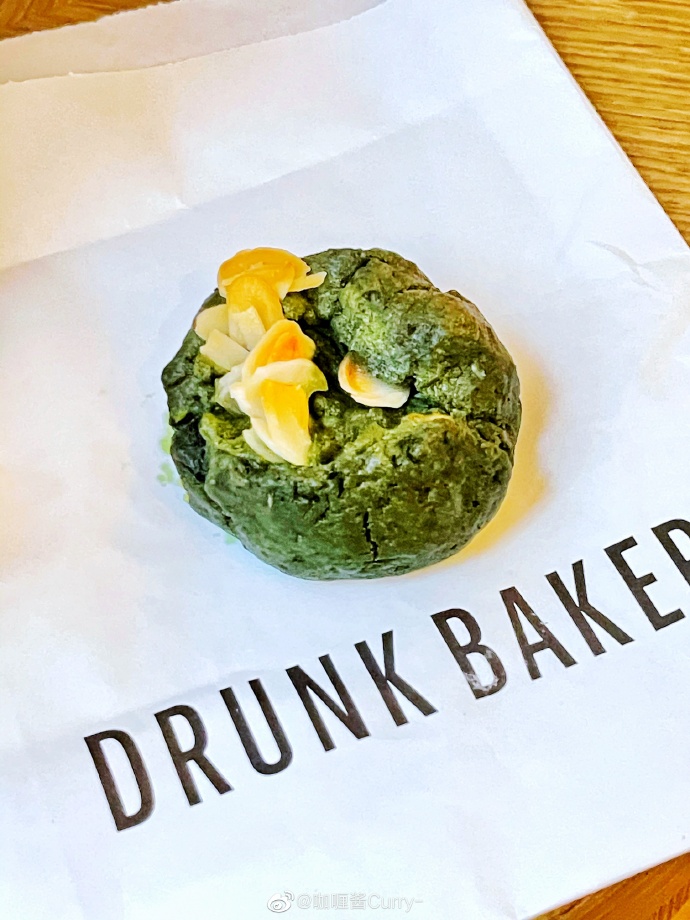 上海 | 达咩 超火🔥的DRUNK BAKER香蕉蛋糕‼️🍠风很大的香蕉蛋糕我终于吃上了‼️早起在外卖平台蹲到了DRUNK BAKER (漕宝路谊园店)的香蕉蛋糕〰️配送费16其实不贵毕竟自己 ...