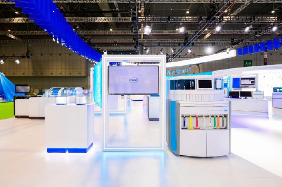 罗氏诊断BenchMark ULTRA PLUS平台首次亮相进博会_新浪上海_新浪网