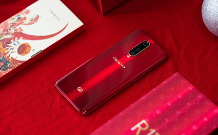 Reno7新年版开售，红丝绒质感太绝_新浪网