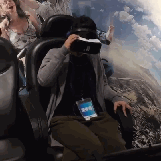 日本VR体验店都有怎样的游戏_新浪VR_手机新浪网