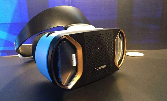 暴风集团2017Q1年报：VR设备暴风魔镜销量60万，同比增长229%