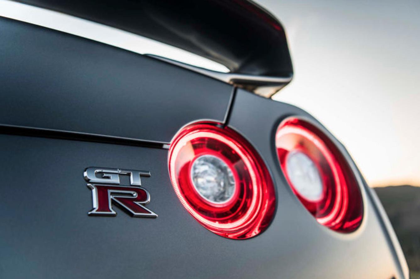 赛道版GTR，是进化还是陨落？-新浪汽车