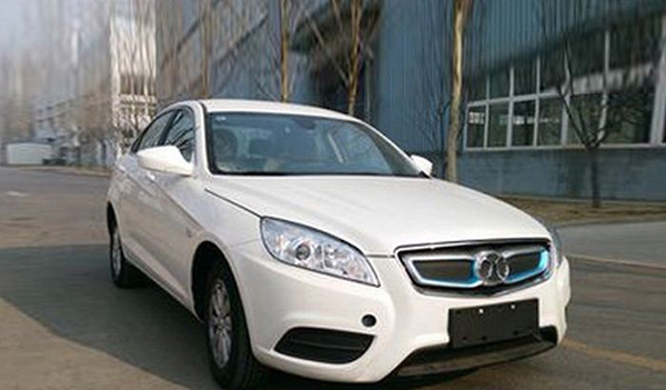 北汽EU400本月上市 等速续航里程可达460km-新浪汽车