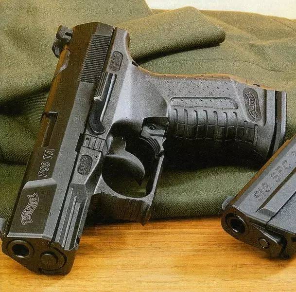 007的最爱：P99半自动手枪