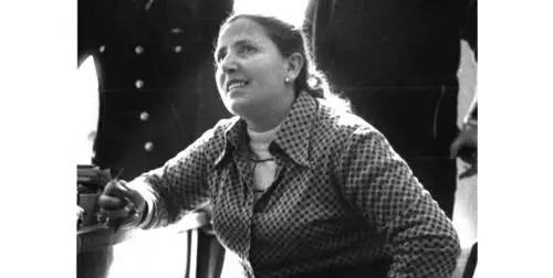 当女人混黑道，你才知道什么叫心狠手辣