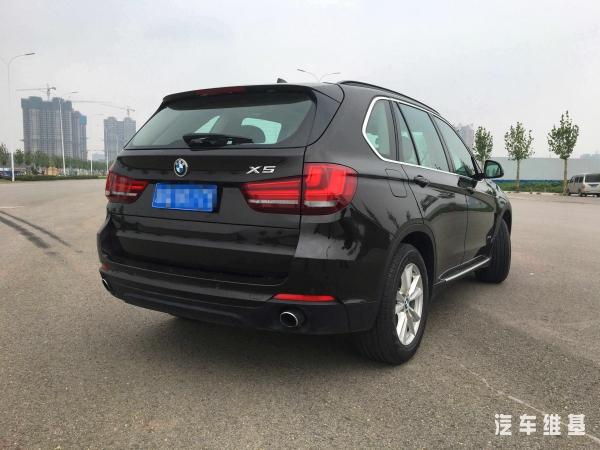 宝马X5 28i千里陪伴，四缸的X5血统依旧纯正-新浪汽车