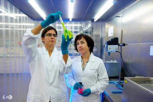 美国最新DHKE基因有效解决脱发难题，告别脱发困扰