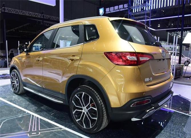 比以前更耗油，森雅R7 1.5T车型正式上市，售7.79万-7.99万元-新浪汽车