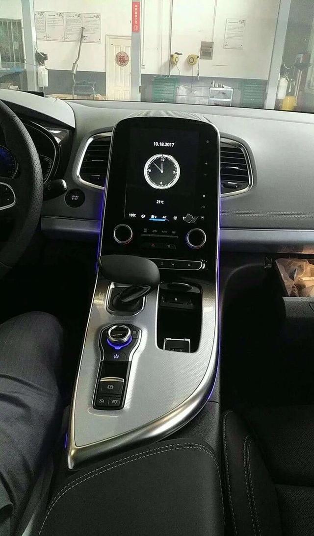 年轻人最喜欢的MPV什么样？进口品质合资售价，空间是硬伤！-手机新浪汽车