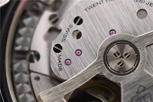 复刻表沛纳海359VS自产的P9000机芯