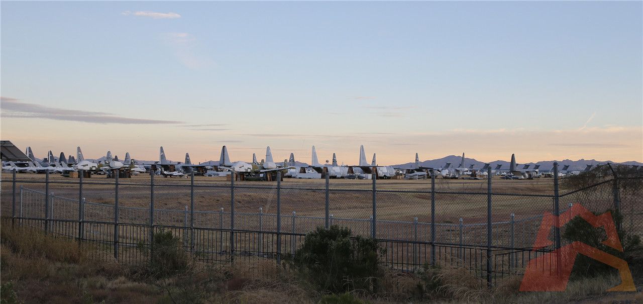 世界最震撼的飞机墓地：数千架退役军机组成钢铁森林|军机|飞机|坟场_新浪新闻