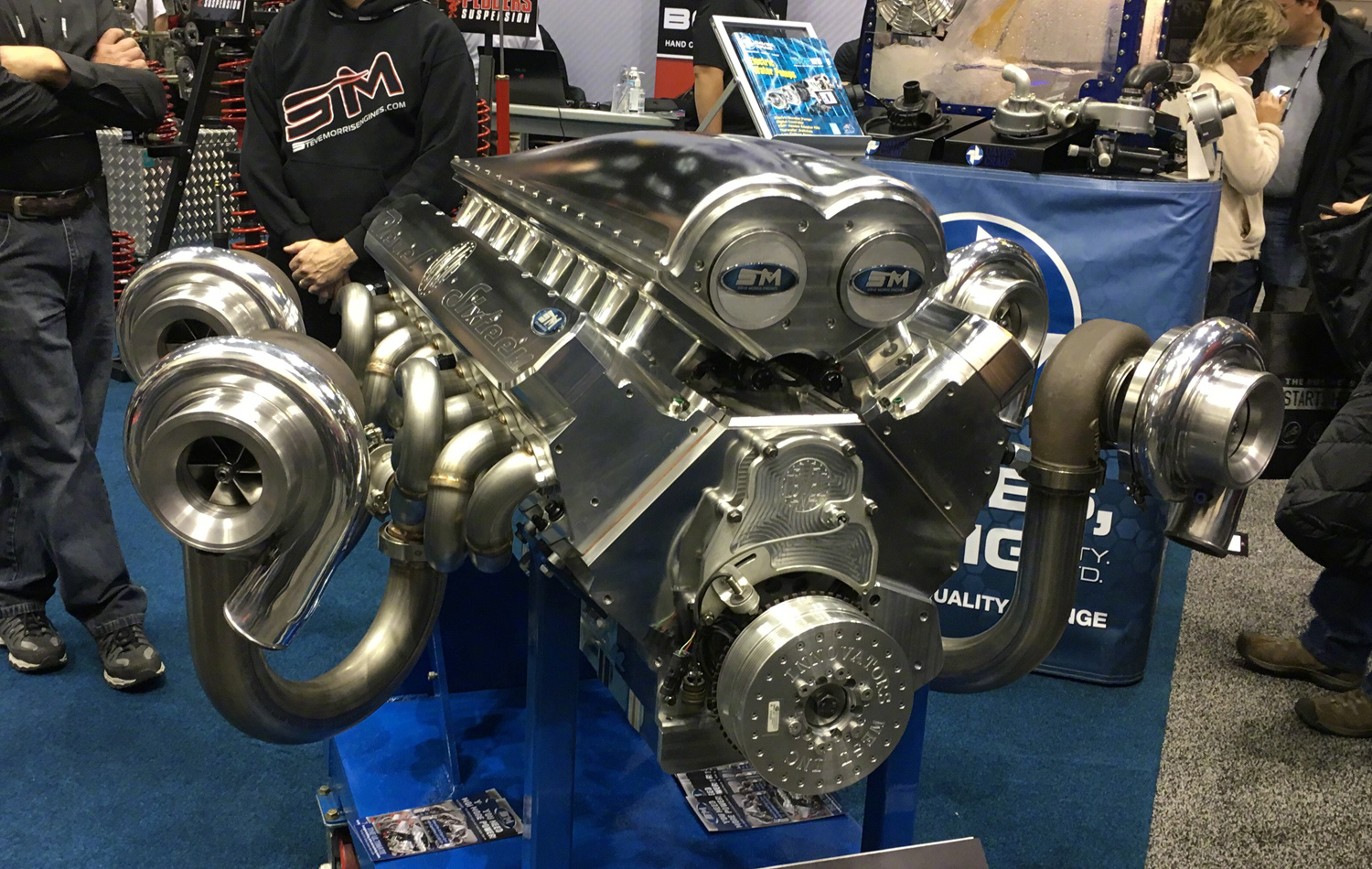 最邪恶的超跑Devel Sixteen强势来袭！-新浪汽车