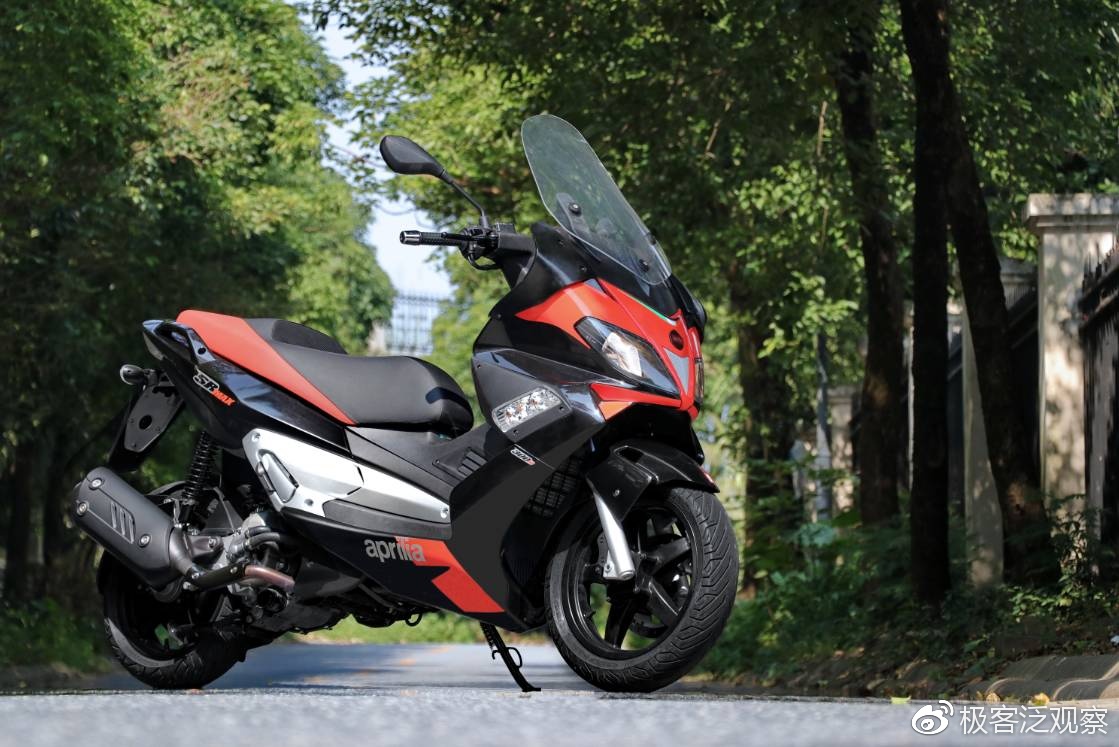 评测SR Max300|运动型大踏板的代表性车款-新浪汽车