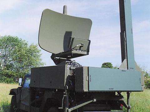 美军空中交通管制只需一个办公室，先进雷达装备82空降师|美军|交通管制|雷达_新浪新闻