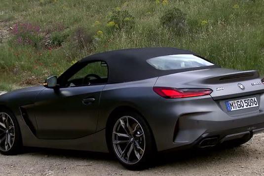 2019款宝马Z4 M40i Coupe海外试驾体验-新浪汽车