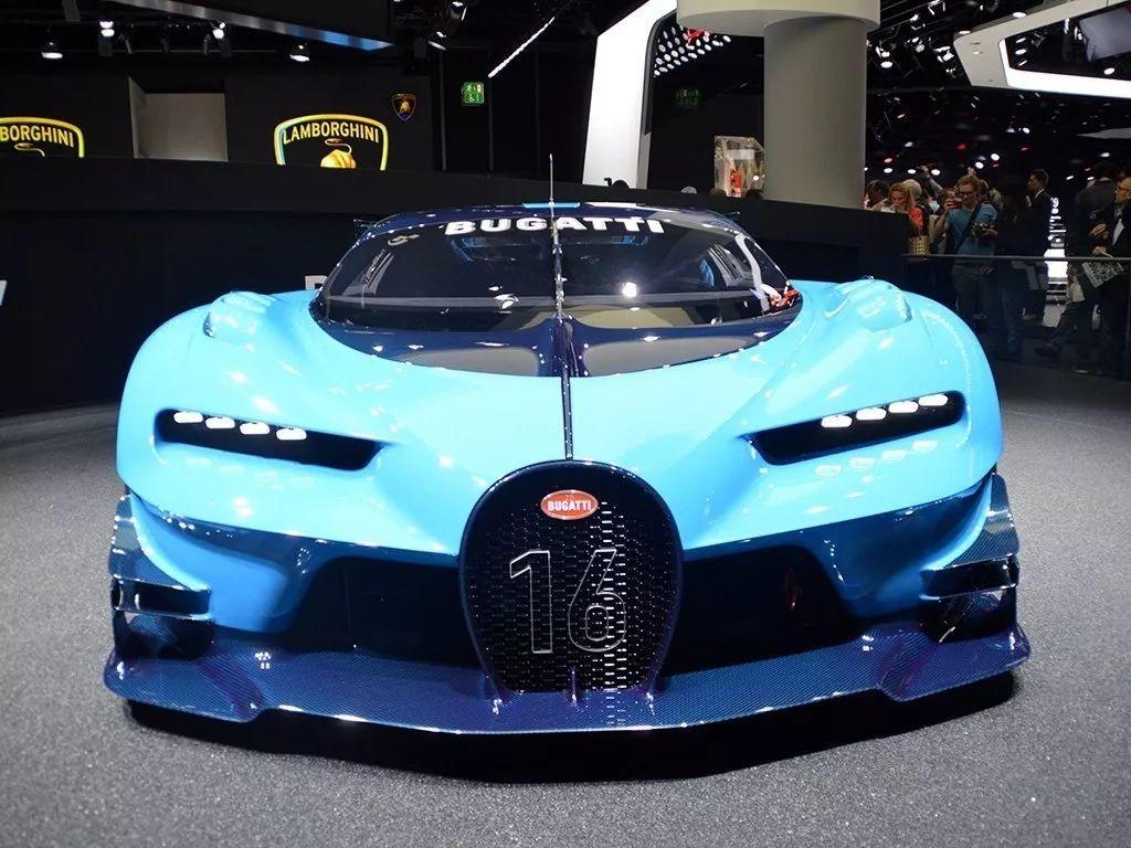 整天吆喝着要生产SUV的布加迪终于发布了首款越野车的实车照-新浪汽车