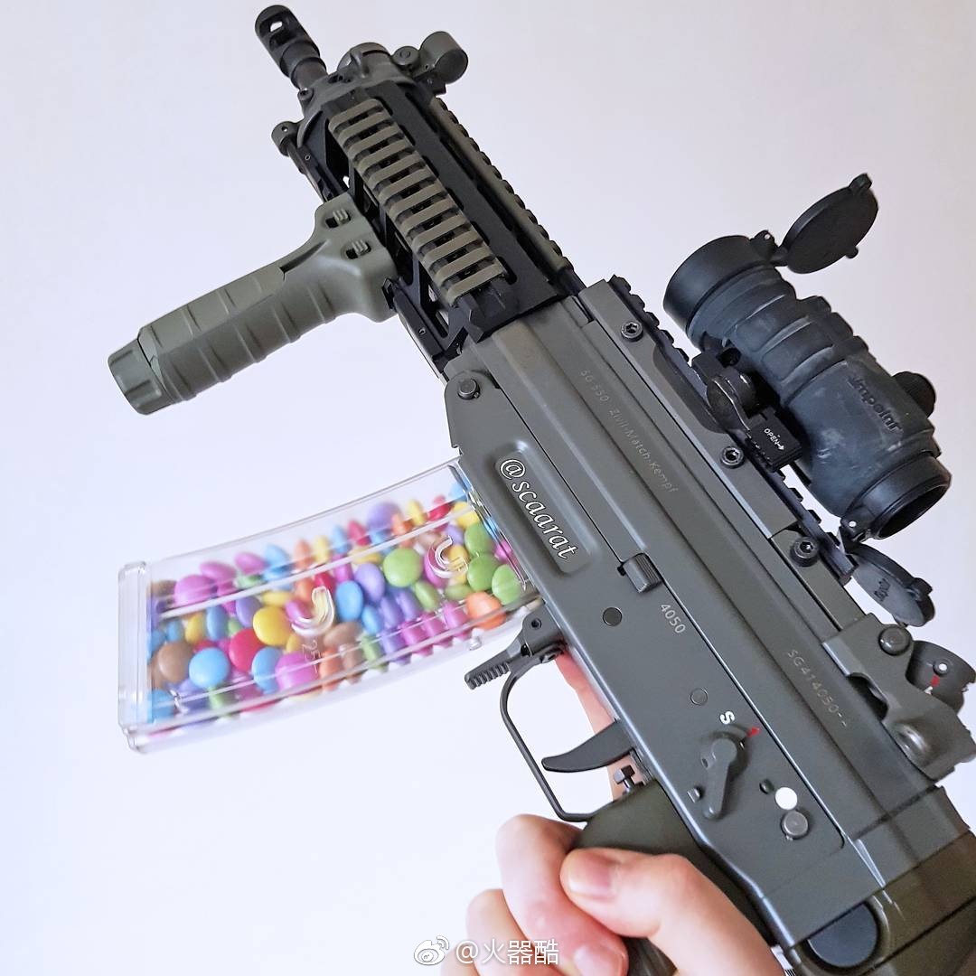 SIG SG552_新浪新闻