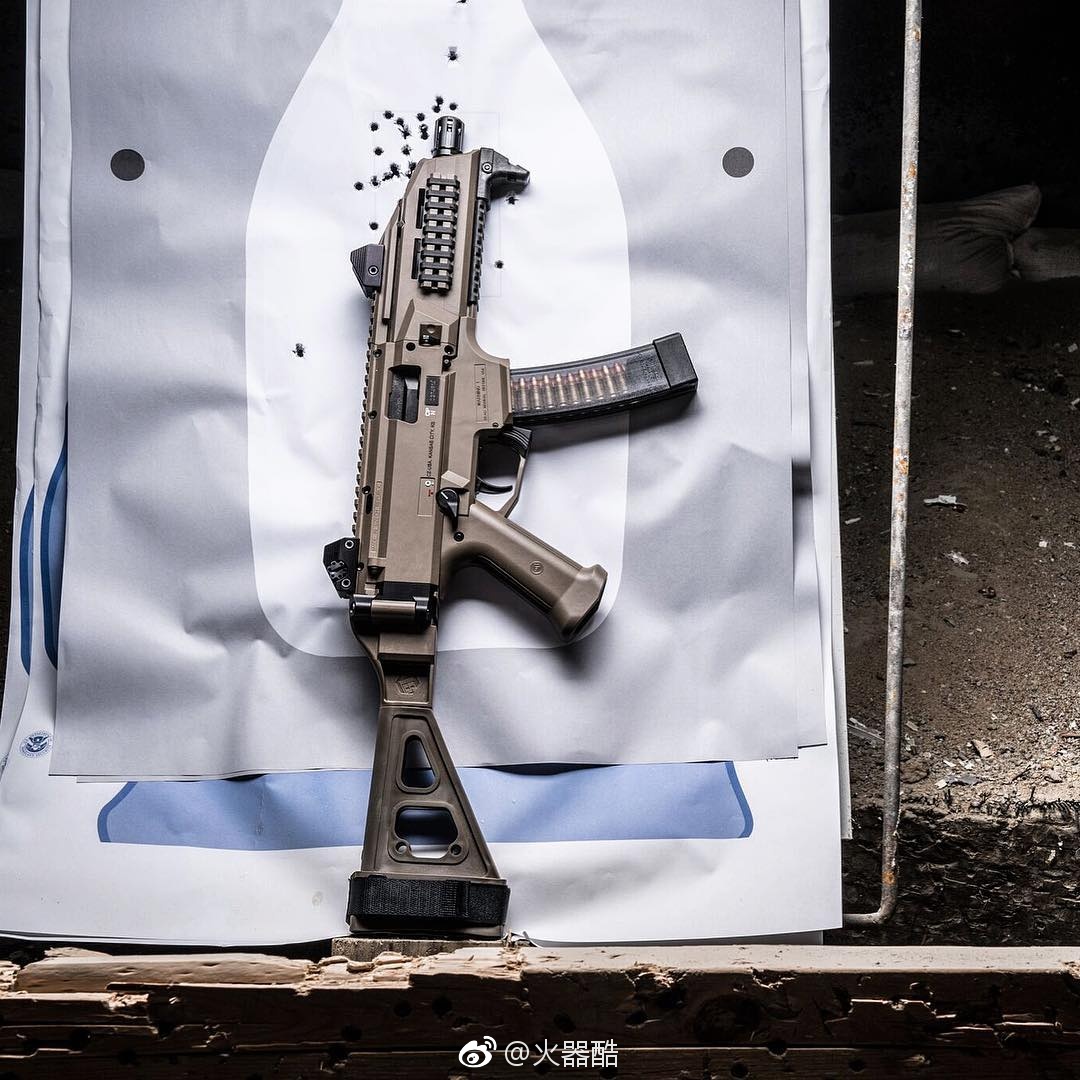 SB战术家的后托美图 您没看错这个品牌就叫sb tactical