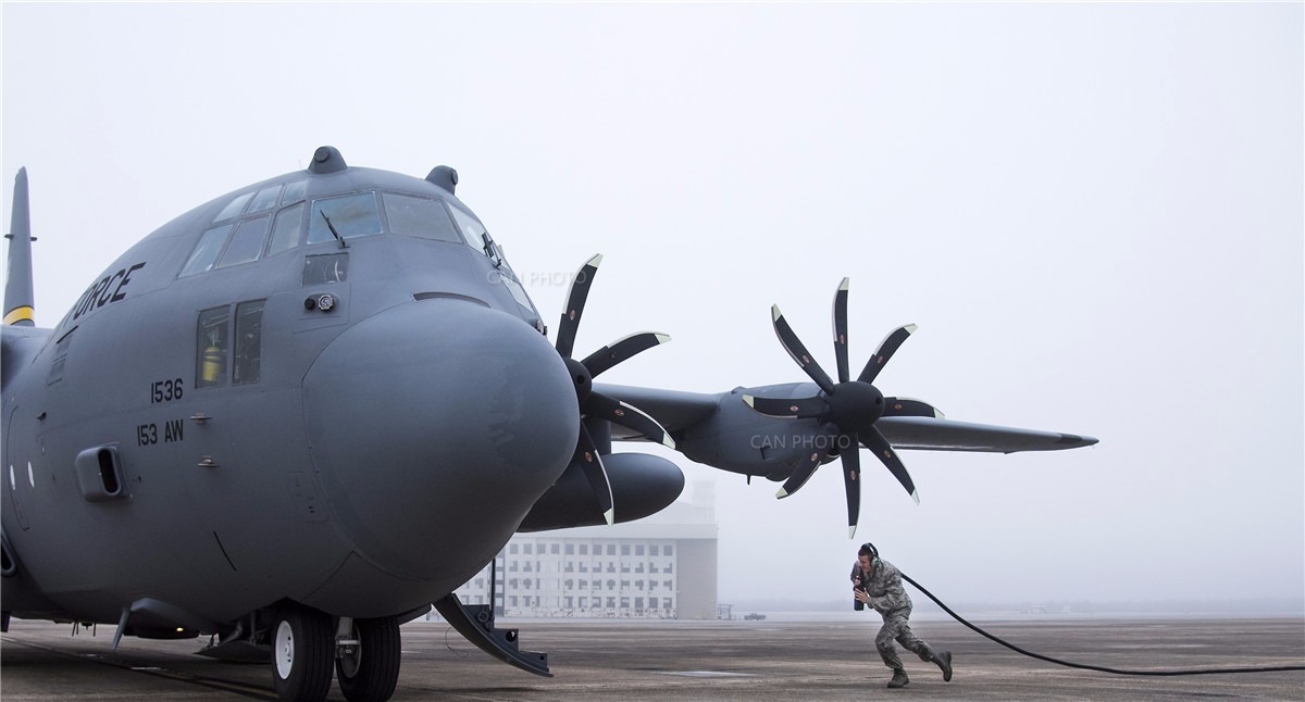 升级后的C- 130H开始测试，等待命令，随时出发|升级|测试|命令_新浪新闻