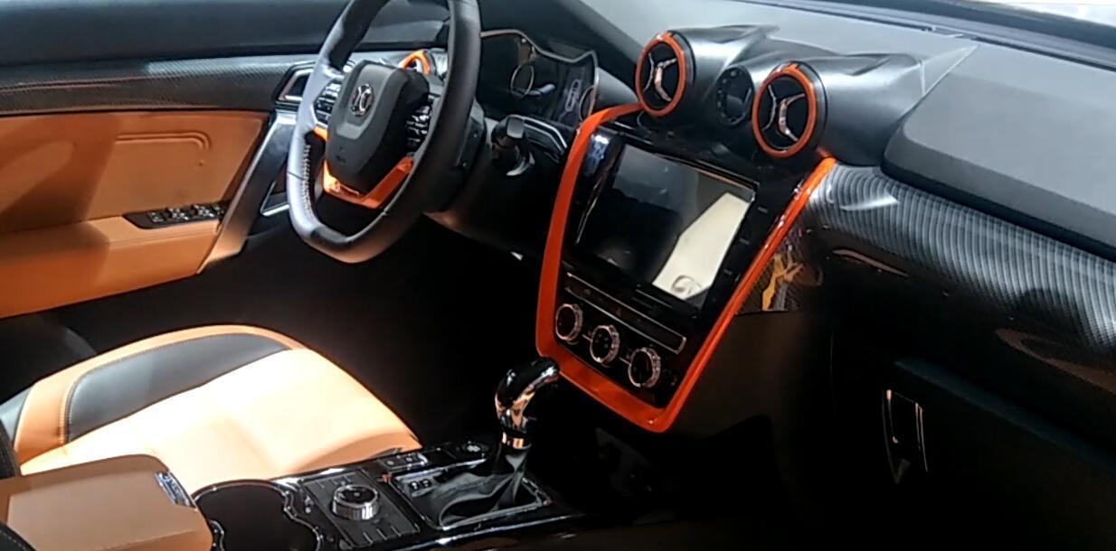 全新北京BJ20发布, 搭载1.5T发动机, 配全景天窗, 起售价为9.68万元-新浪汽车