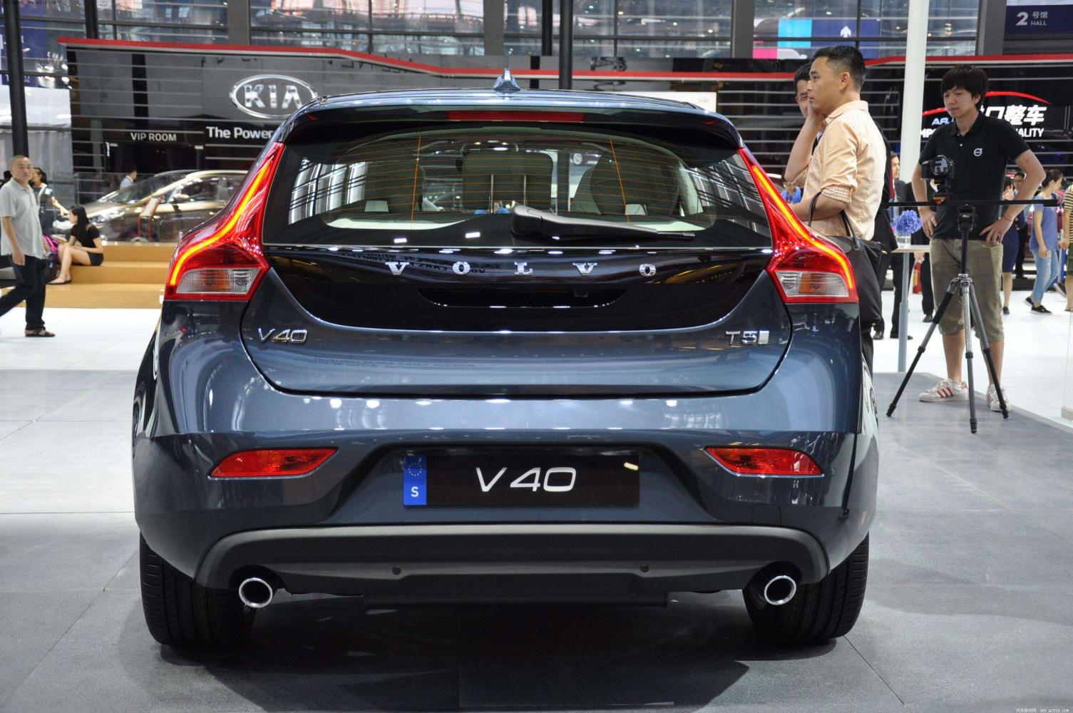 2016车展, 沃尔沃v40发布回顾, 一年后是否如宣传所说物有所值-新浪汽车