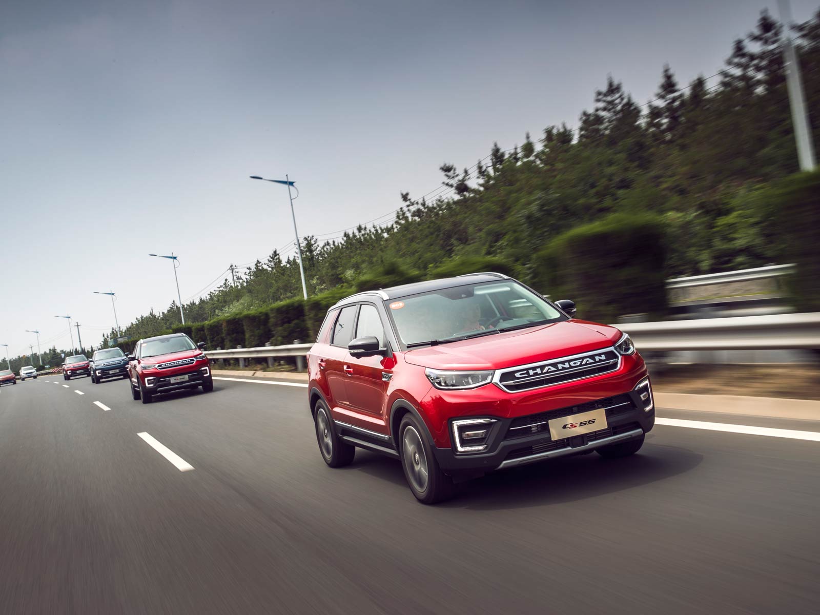 一汽森雅要发力了：将推R9迎战长安CS55、荣威RX3！-新浪汽车