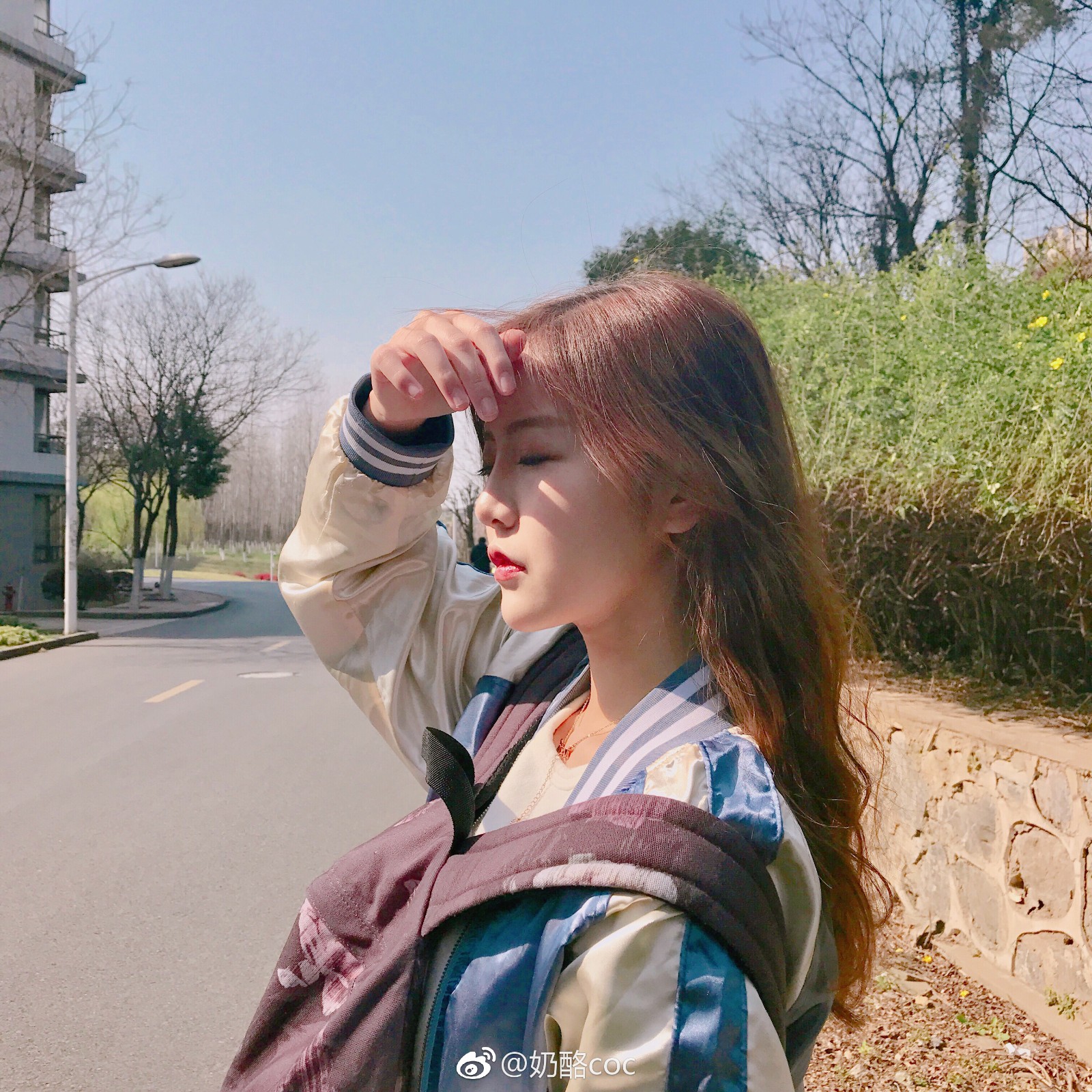 校花日记 奶酪coc 96年 就读于韩国外国语大学 身高165cm