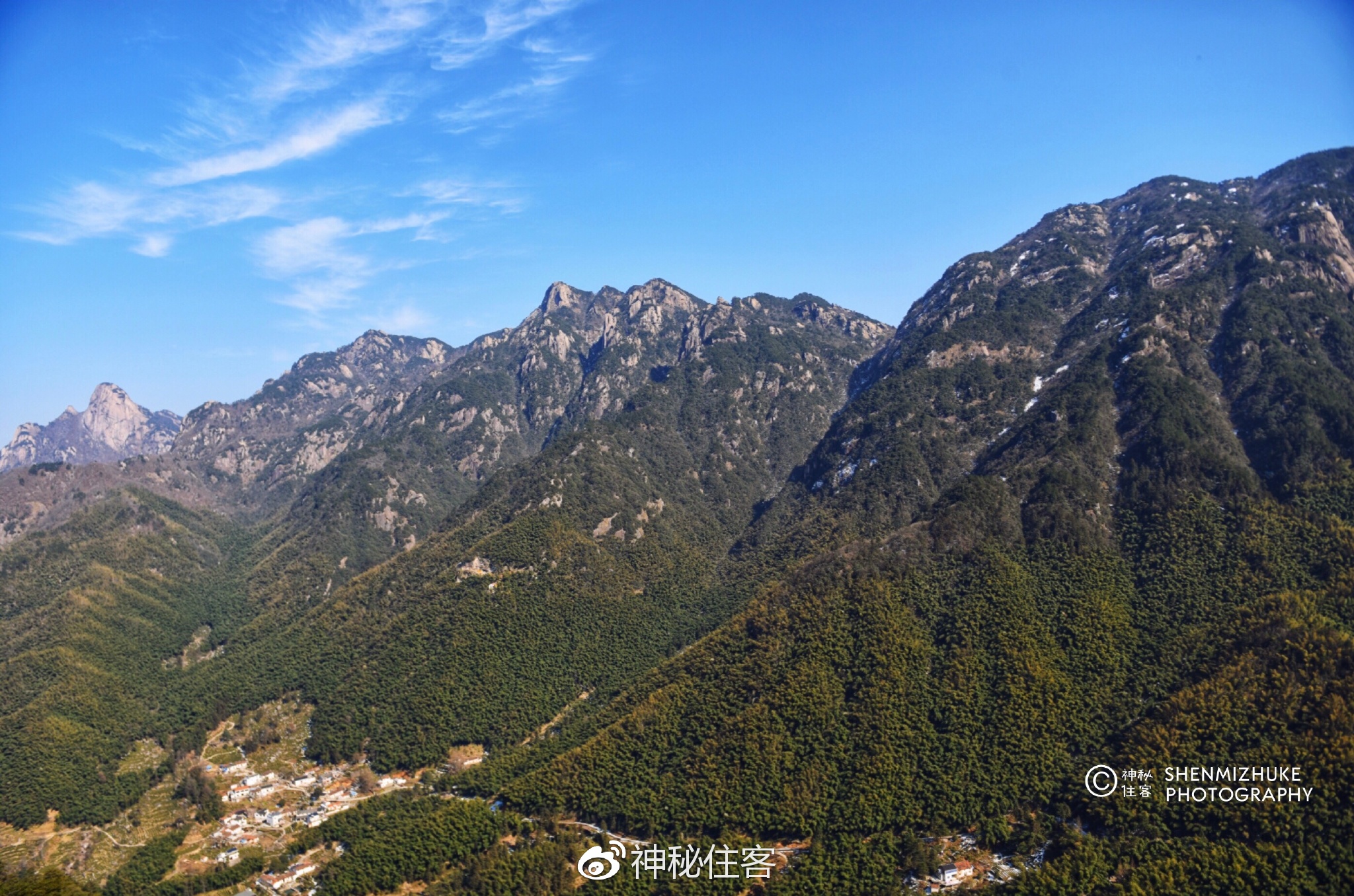 玩 』土著教你半天畅游佛国九华山|九华山|寺庙|山门_新浪新闻