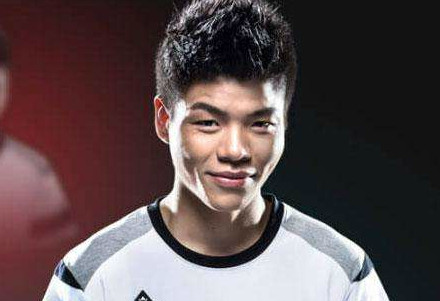 曾经被称为英雄联盟中国上单之光的大哥gogoing去哪