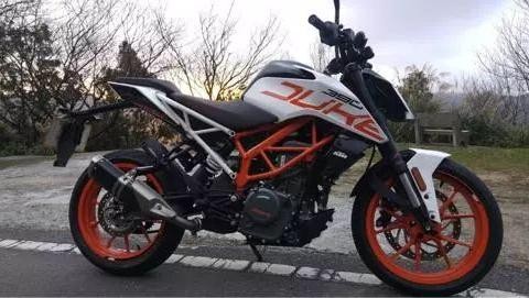 2017KTM duke390体验心得-新浪汽车