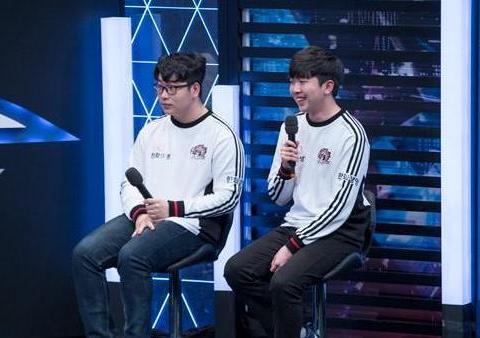 ROX战队上单: 我要成为一名能够收到许多赞美的选手|战队|艾克|选手_新浪新闻