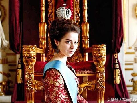 叶卡捷琳娜政变过程，逼迫丈夫让位，自己当家做女皇|叶卡捷琳娜|彼得|女皇_新浪新闻