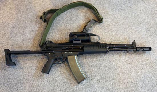 你知道步枪是如何分类的吗？它们的性能、特点|步枪|卡宾枪|突击步枪_新浪新闻