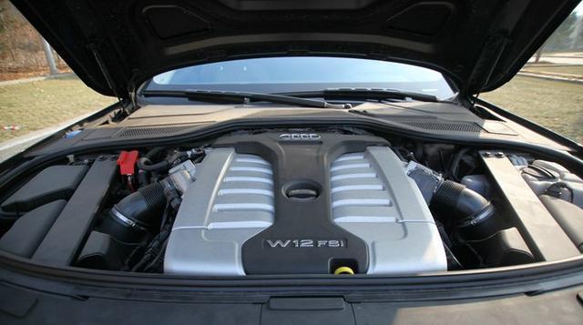 花207万元买辆旗舰型奥迪A8L W12，“九五之尊”车牌很妖娆-新浪汽车
