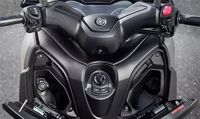 2018款雅马哈XMAX 250 ABS全新配色发布，明年上市-新浪汽车