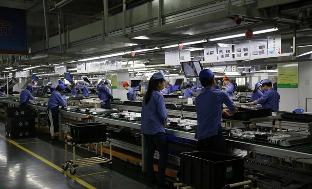 广东深圳手机组装电子厂打工生活经历|手机|打工|工厂_新浪新闻