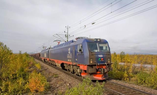 HXD3家族之HXD3B：诞生于HXD3平台，由大连机辆与庞巴迪联合研制-新浪汽车