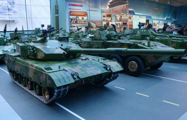 99a坦克有多厉害？就连最厉害的穿甲弹都无法击穿它的正面装甲