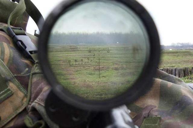 VSS作为一把狙你用9mm手枪弹要脸不？VSS：我的9mm真不是手枪弹