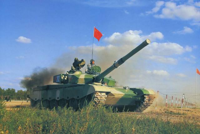 99a坦克有多厉害？就连最厉害的穿甲弹都无法击穿它的正面装甲