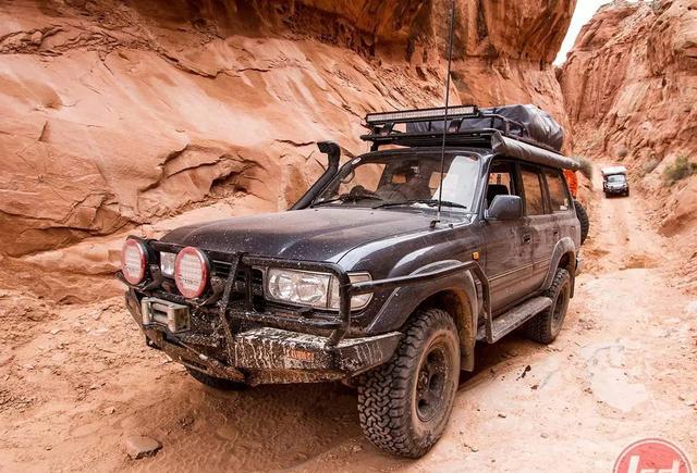 经典重现，打造全身ARB的丰田LC80