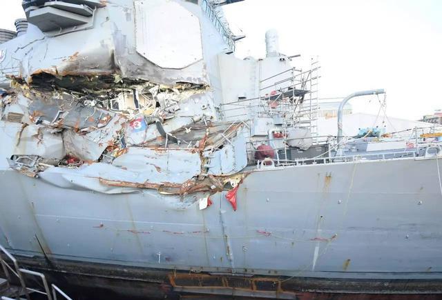 美被撞伯克舰水下破口有客厅大小，相当于一枚水雷破坏威力！