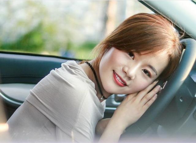 落地13万的SUV, 内饰豪华赛过奥迪, 采用三菱发动机, 全系标配ESP-新浪汽车