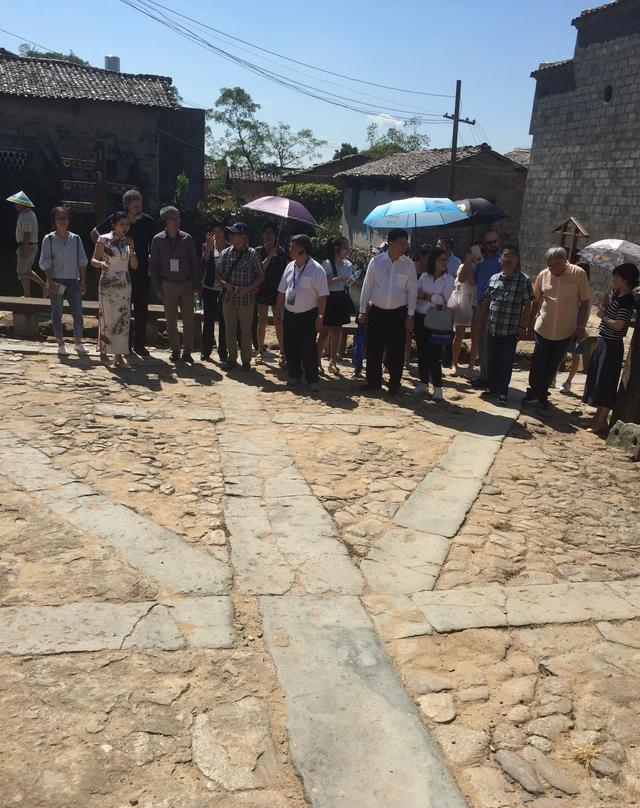 江西抚州金溪“最美古村落”赢得美、英、泰、菲四国嘉宾齐点赞