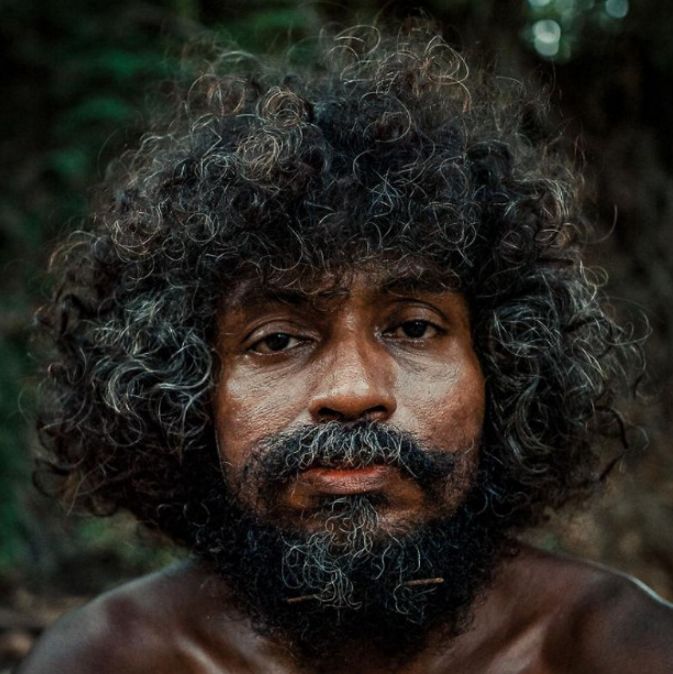 最古老的维达土著人，族规森严，被遗忘的母系面孔让游人心疼|土著人|维达|游人_新浪新闻